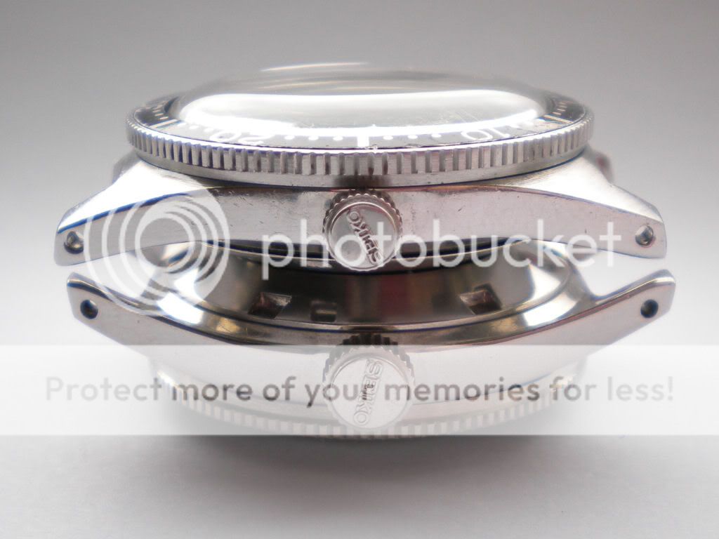 6217-8000/8001 case differences | The Watch Site